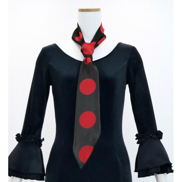 フラメンコ ボウタイ 水玉 ブラック×レッド B-2emikaオリジナルプリントのコシボ生地を使用したボウタイです。結ぶだけでガラッと雰囲気を変えてくれます。（柄の出方は異なる場合がございます。）※ドレスは別売りです。サイズ：144cm（長...