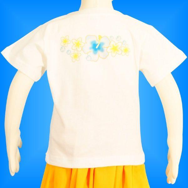 かわいいハイビスカスとプルメリアをバックにプリント。フロントにはハイビスカスをプリント、上下セットC4とコーディネートできて普段使いもできます。身丈：42cm実寸：バスト64cm／ ウエスト69cm 素材：綿100%※生産ロットによって仕様...