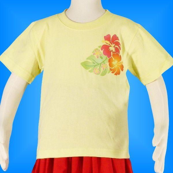 かわいいハイビスカスとティアレをプリント。バックにもハイビスカスをプリント。パウスカートにもコーディネートしやすく、普段使いもできます。身丈：38.5cm実寸：バスト62cm／ ウエスト64cm 素材：綿100%※生産ロットによって仕様変更...