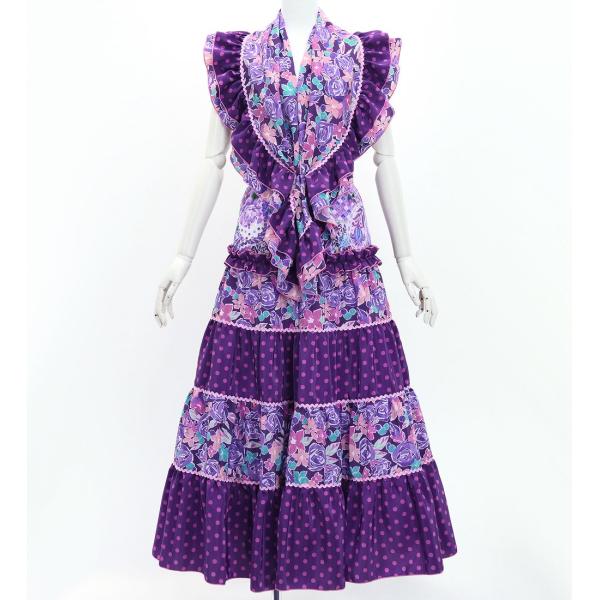 フラメンコ ピキージョ＆スカートセット ローズ×水玉 パープル FPS-12生地から縫製に至るまで、全ての工程を国内で行った日本製の商品。emikaオリジナルプリント生地を使用した２段のフリルが華やかなピキージョとティアードファルダのセット...