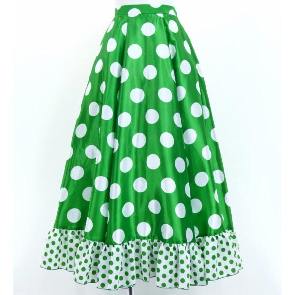 生地から縫製に至るまで、全ての工程を国内で行った純日本製の商品。emikaオリジナルプリントのつやのあるシャンタン生地を使用したフリルファルダです。ボランテはコシボ生地を使用しているため、軽やかに揺れ動き、華やかな印象を演出してくれます。レ...