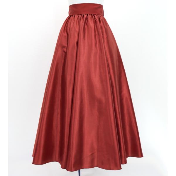 シャンタン生地のロングサーキュラースカート リボン付き 日本製 J3201-1415営業日前後の発送となります。お急ぎの方はemika本店または姉妹店EGL TOKYOで「お急ぎ発送サービス」をご利用ください。※混雑時には対応できかねる場合...