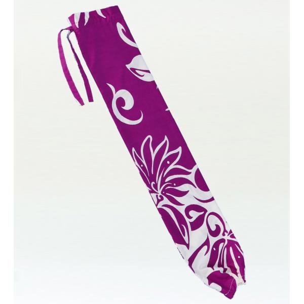 パウスカート用のパウケースです。練習等の持ち運びに便利です。(柄の出方は異なる場合がございます。)幅：17.5cm長さ：78cm素材：ポリエステル65% 綿35%※生産ロットによって仕様変更がある場合がございますのでご了承ください。※入荷時...