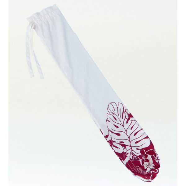 パウスカート用のパウケースです。練習等の持ち運びに便利です。(柄の出方は異なる場合がございます。)幅：17.5cm長さ：78cm素材：ポリエステル65% 綿35%※生産ロットによって仕様変更がある場合がございますのでご了承ください。※入荷時...