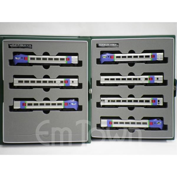 同日発売の3両セットと4両セットを、まとめての販売です。（計7両）10-1894 キハ283系「オホーツク・大雪」3両セット〈旭川・網走〉10-1895 キハ283系「オホーツク・大雪」4両セット〈遠軽・北見・美幌〉メーカー標準価格：14,...