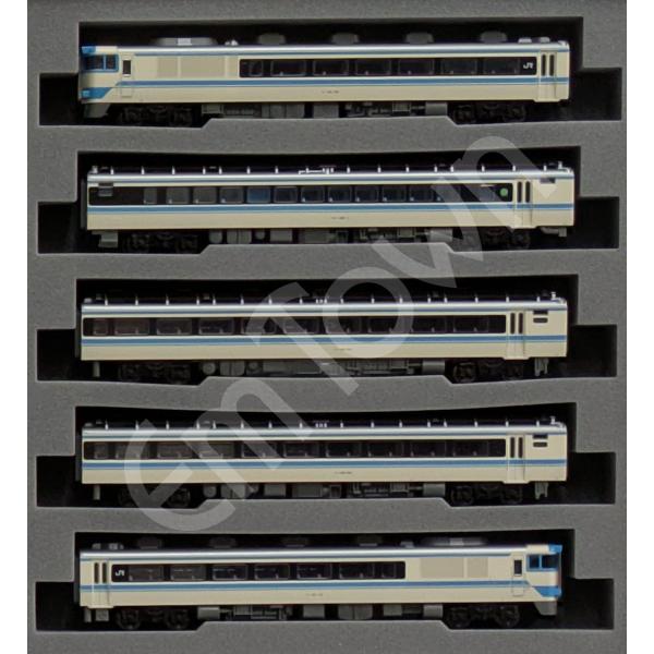 メーカー標準価格：19,800円＋税《2026年4月発売品》スケール：1/150ゲージ：9mmボディー材質：プラスティック塗装済み完成品流通時などに生じる、紙製外箱（スリーブ）の小キズやスレなどの軽い傷みは、ご容赦願います。（小キズの位置な...