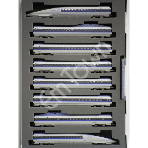 メーカー標準価格：21,800円＋税《2026年3月再生産品》スケール：1/160ゲージ：9mmボディー材質：プラスティック塗装済み完成品流通時などに生じる、紙製スリーブの小キズやスレなどの軽い傷みは、ご容赦願います。（小キズの位置などは、...