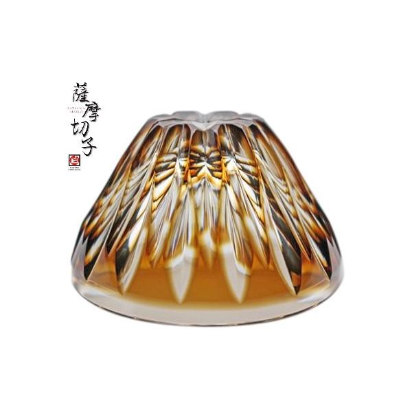 【 商品内容 】薩摩ブラウン 桜島盃 さくらじまさかずき クリスタルガラス 鹿児島県 薩摩びーどろ工芸 本家 鹿児島県伝統的工芸品指定 お祝い 内祝 誕生日プレゼント 父の日 母の日 敬老の日 結婚祝い 銀婚式 金婚式 新築祝い 就職祝い ...