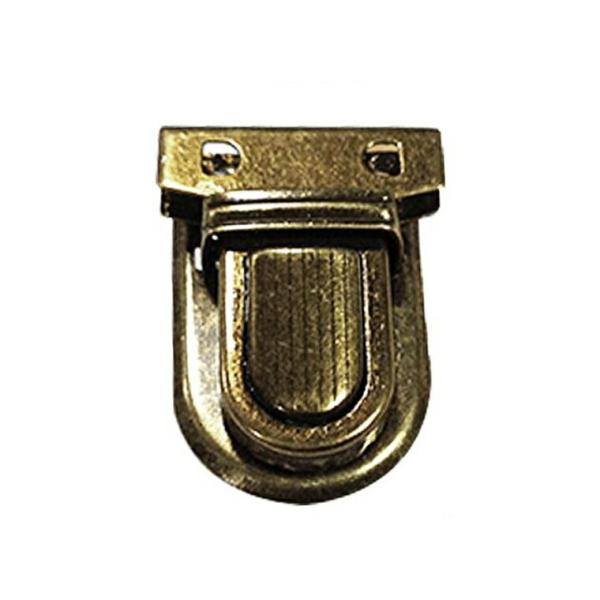 アンティークカラーの掛け金具(留め金具) ・錠前。手作りバッグ(鞄)、ポーチなどのポイントに！■商品名　差し込み錠（バッグ留め具）■設置サイズ(約)36mm×25mm■カラー　銅古美■セット内容 ×1セット■備考 ※お使いのPC環境により実...