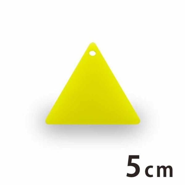 可愛いシルエットに穴が開いたパーツです。マルカンとカニカンを付けてチャームにしたり、レジンでデコレーションしても♪【ご購入前に必ずお読みください】注文確認メール送付後のキャンセルはご遠慮ください。■サイズ 横×縦 50mm×44mm 厚さ2...