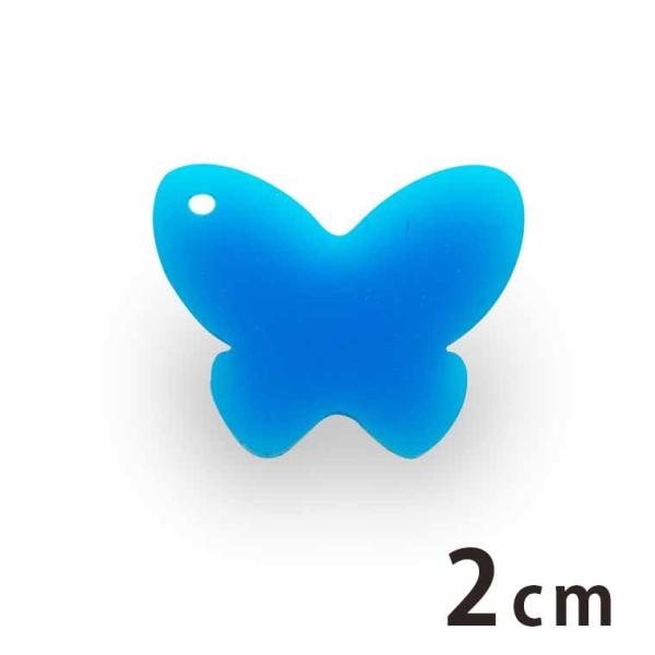 可愛いシルエットに穴が開いたパーツです。マルカンとカニカンを付けてチャームにしたり、レジンでデコレーションしても♪【ご購入前に必ずお読みください】注文確認メール送付後のキャンセルはご遠慮ください。■サイズ 横×縦 20mm×16mm 厚さ2...