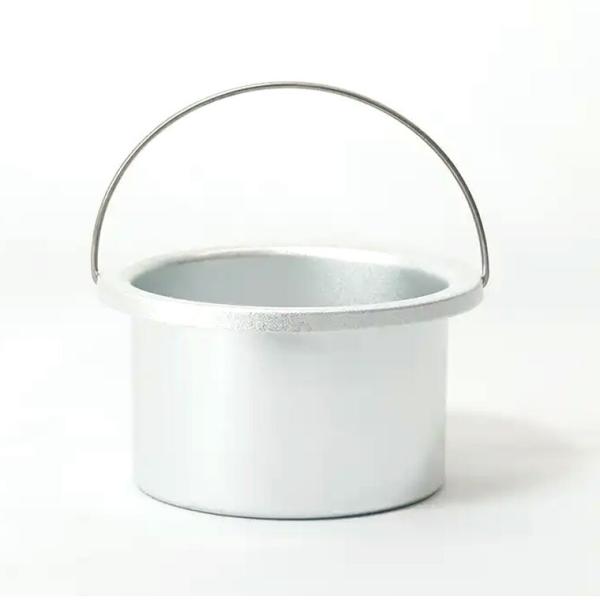 【商品説明】「みやこ染 ろう溶器」専用の交換用ろうカップろうの取り替え用ろうカップです。ろうカップごと交換することができます。■商品名　ろうカップ■容量(約)　300g■発売元　桂屋ファイングッズ株式会社■備考※画像は閲覧環境により実際のお...