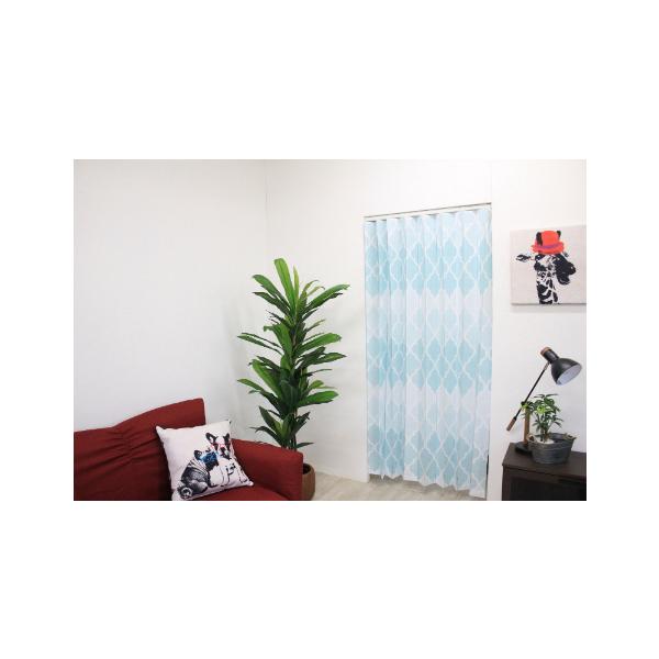 ●商品サイズ：幅140×高さ170cm●アコーディオン間仕切りでアイデア次第で使い方色々●カーテンレールを使用してそのまま取付られるリングランナーも付属しているのでテンションポールにも掛けられます