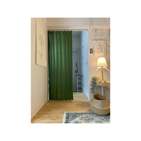 ●商品サイズ：幅130×高さ170cm●さらっとして感触で清潔感のある天然素材のアコーデオンカーテン●アコーディオン間仕切りでアイデア次第で使い方色々●カーテンレールを使用してそのまま取付られるリングランナーも付属しているのでテンションポー...