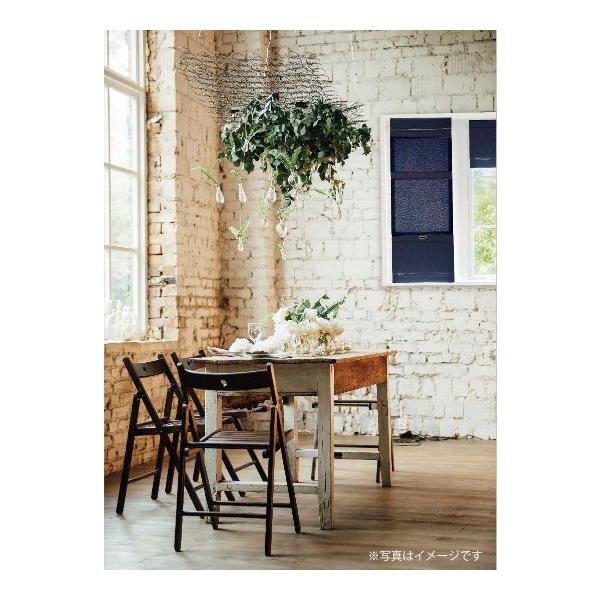 小窓や収納の目隠しにコードレスで見た目すっきりつっぱりポールやカーテンレール・付属フックで取付可能なローマンシェードコードレスなので見た目がすっきり【取付方法】テンションポール・フック・ヒートン取付【材質】生地：ポリエステル【生産国】中国