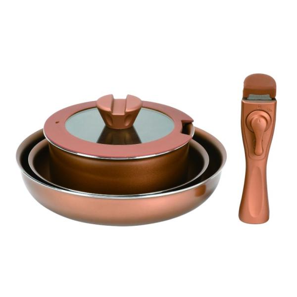 ●ガス火はもちろん、200VのIHクッキングヒーターやハロゲンヒーターなどオール熱源に対応●内外面ゴールドコーティング●金属ヘラ試験100万回クリア●本体は変形に強い鍛造タイプ●取っ手が取り外せるので、重ねて省スペースに収納できます。●ハン...