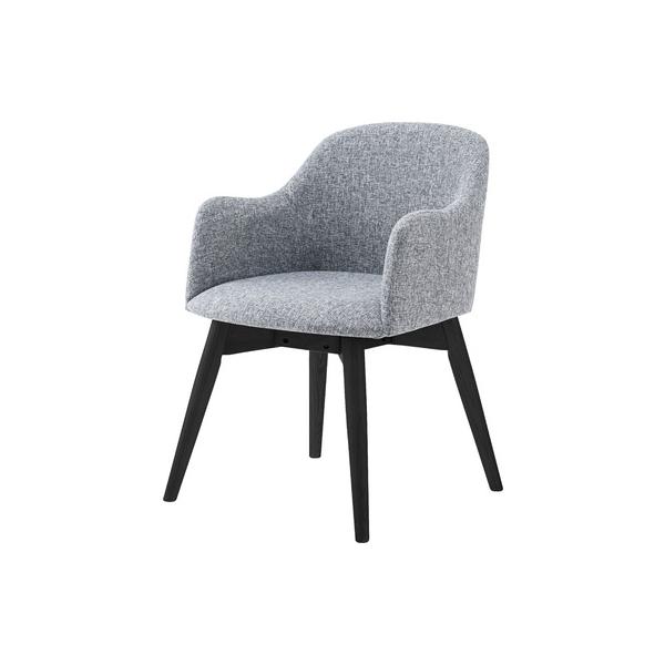 カラメリシリーズのダイニングチェアに黒脚タイプが登場。木目の優しさはそのままに、シックなカラーが空間を引き締めてくれます。レザーとファブリックの2種類の座面とも相性は抜群です。【材質】天然木(アッシュ) ウレタン塗装 ポリエステル【組立】完...