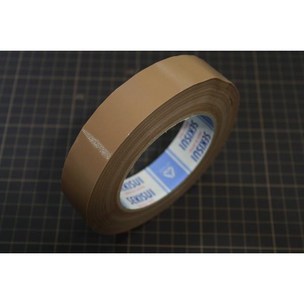 1巻あたり：450円（税別）メーカー：積水化学工業品番：760（N760X01）標品名：新布テープサイズ：25mmx50m巻出荷単位：1ケース　60巻単位納期：約10日予定　メーカー在庫確認品