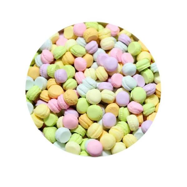 ミニチュアマカロン 5個セット(ランダム・指定不可) マカロンケーキミニチュアセット カラフルなミニチュアケーキ 手作りミニチュアデコアイテム セット内容：5個(ランダム・指定不可) 材料：樹脂サイズ：約8 x 8 x 3mmミニチュアマカ...