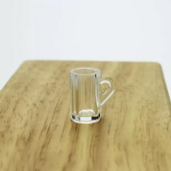 【商品説明】ミニチュアジョッキグラス 1点セットカクテルグラスミニチュア グラスドールハウス ドールハウス小物 ミニチュアテーブルセッティング ミニチュアコレクションアイテム ミニチュアシーン装飾 ドールハウスアクセサリー ミニチュア愛好家...