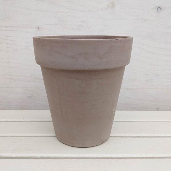 イタリア製のお洒落でやすいテラコッタ。ナチュラルな風合いです。大人っぽいコーヒーの色味は、シックな植物と素敵に調和します。※詳しい商品説明は下のほうに記載があります