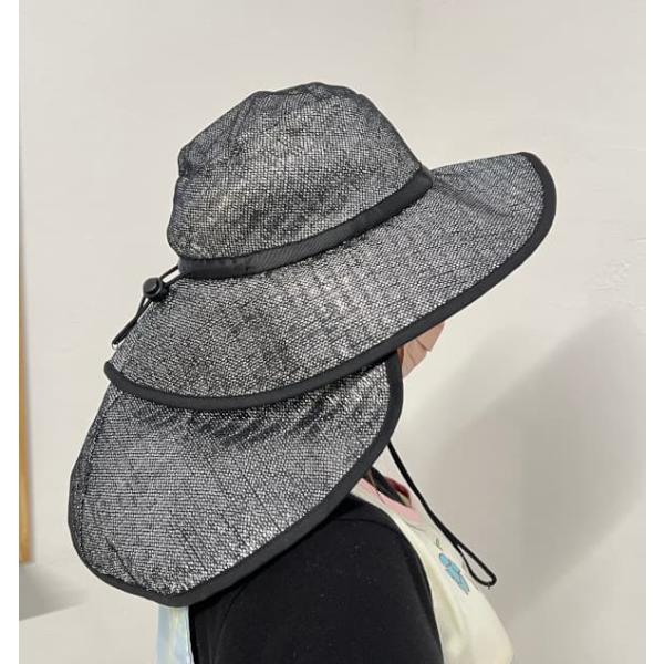 夏の強い日差しによる熱中症からあなたを守る、園芸用作業帽。ダイオミラー採用で、夏の暑い紫外線や熱を強力にシャットアウトします。炎天下での無帽の状態に比べ約10度も涼しくなります。軽量で風通しが良く、後部はゴム仕様なので、どんな頭のサイズの方...