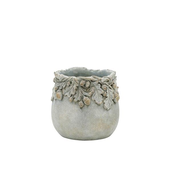 どんぐりのモチーフが秋を感じる、アンティークテイストのセメント鉢です。※詳しい商品説明は下のほうに記載があります