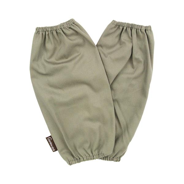 日焼けの予防対策にも使用できます。うっかりこぼした水も撥水加工なので漏れにくいです。防汚加工なので汚れがつきにくいです。●色：カーキ●ポリエステル●綿メーカー：藤原産業株式会社