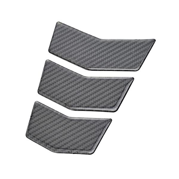3ピース Lカーボン調/3ピース Lサイズ/96101・Color:カーボン調Size:3ピース Lサイズ・パッケージ個数:1・用途ガソリンタンクがジャケットのファスナーなどで傷つくことから防止します・仕様1傷つきにくく、紫外線による変化が...