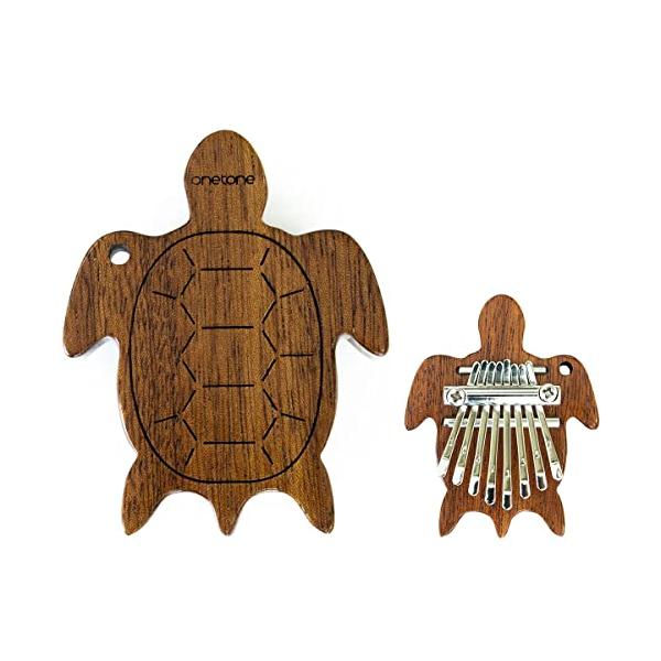 TURTLE/-/OTKLM-101/TURTLE・Color:TURTLE・パッケージ個数:1・高級家具でも愛用される希少なマホガニー材を使用した本格スペックの単板ミニカリンバ・1オクターブの白鍵キー配列で、小さなお子様でもシンプルに演奏...