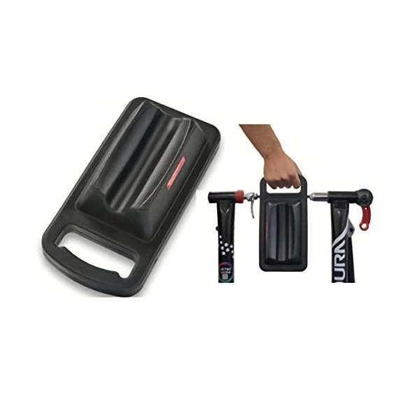 ブラック/小/70197・パッケージ個数:1・原産国:日本・従来のマグライザーに新機能追加。・ミノウラ製トレーナーに付属している専用クイックレリーズを側面にある孔に差込みトレーナーに固定することで、持ち運びに便利な手提げグリップとして使用で...