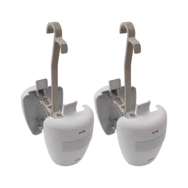 はき口に密着させることで、ブーツを吊り下げて収納できるハンガーです。シューズボックスやクローゼット内のパイプやハンガーバーに吊り下げて収納できるため、シワのつきやすいブーツも形を崩さずに保管することができます。