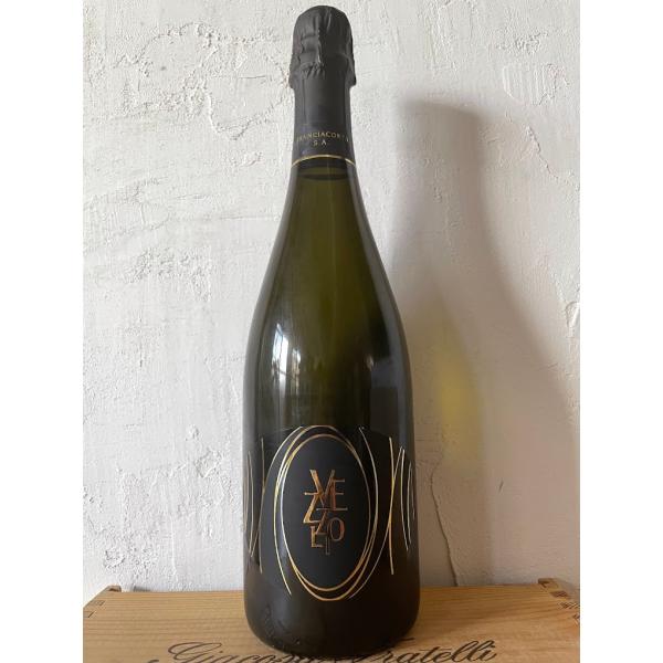 フランチャコルタ DOCG　ブリュット　センツァ・アンナータFranciacorta DOCG Brut S.A.ワイナリー：ヴェッツォーリ原産国：イタリア　産地：ロンバルディア州　格付け：DOCGタイプ：白・発泡葡萄品種：シャルドネ種10...