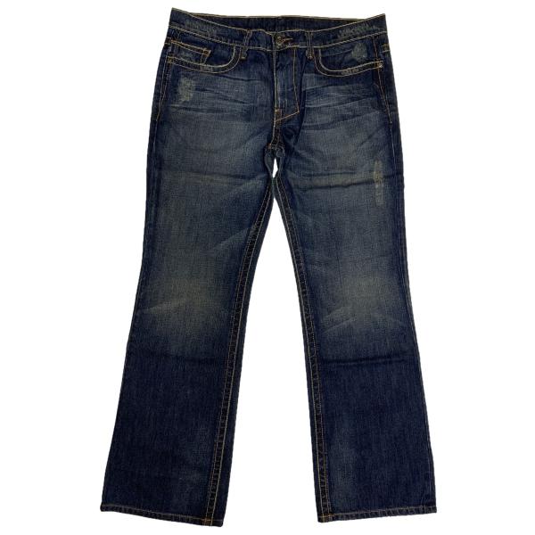 MONARCHYゴールドステッチ デニムパンツです。2005年L.Aで立ち上げられたL.Aで大人気のブランド。サイズ：W38【ウエスト：96cm】【総丈：114cm】【ワタリ：34cm】【股上：32cm】【股下：82cm】【裾幅：26cm】...