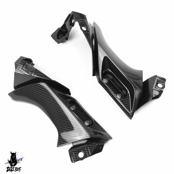 【商品仕様】Yamaha YZF-R1 2004-2006年式対応 サイドフレーム ミッドカバーパネル左右セット。カーボン柄デザインでスポーティな外観を演出。ボルトオン取付で簡単装着。当店の商品は海外社外製品が主となります。画像をよくご確認...