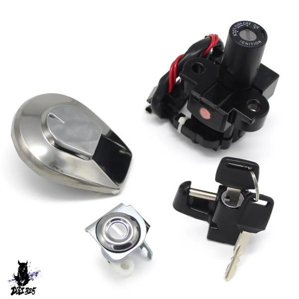 【商品仕様】Honda CB750 Nighthawk 1991-2003年式対応 燃料ガスタンクキャップ＆ロックセット。純正互換品・高品質ゴムシール搭載・精密機械加工。OEM部品番号35010-MW3-830と同等の機能を発揮します。当店...