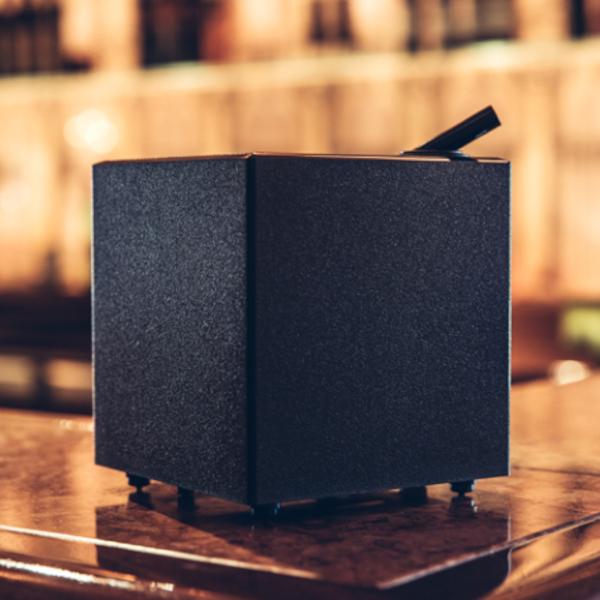 【こちらはAirQ160本体です。※専用カートリッジは別売りです。】