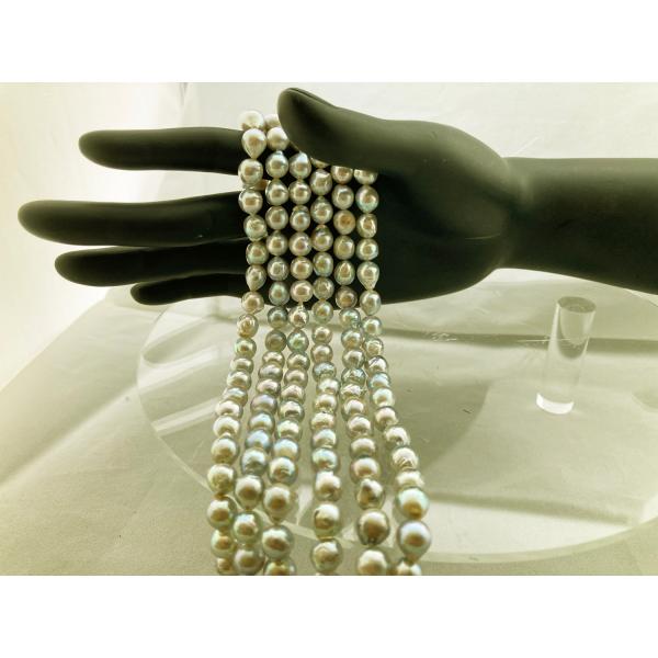 【素材】国産アコヤ真珠 7.5mm【長さ】約40cm【カラー】ナチュラルカラー【真珠の形状】バロック【真珠の個数】47〜51個 ＊海から上がったそのままのカラーが楽しめます。