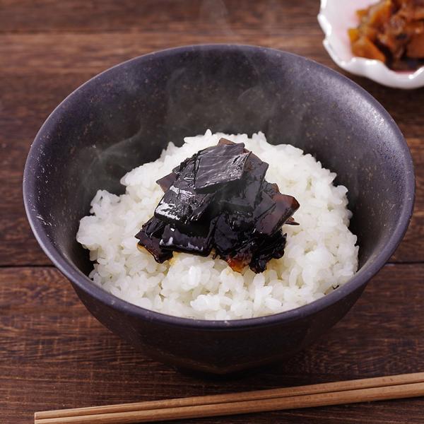 ホテルエピナール那須の朝食バイキングで大人気！柔らかく炊きあげた北海道産昆布に国産のわさび茎、広島葉、大根葉を加え混ぜ合わせました。わさびのツーンとくる風味と昆布の旨味が絶妙です。★食べ方いろいろ★ほかほかごはんの他に、刻んで納豆にまぜたり...