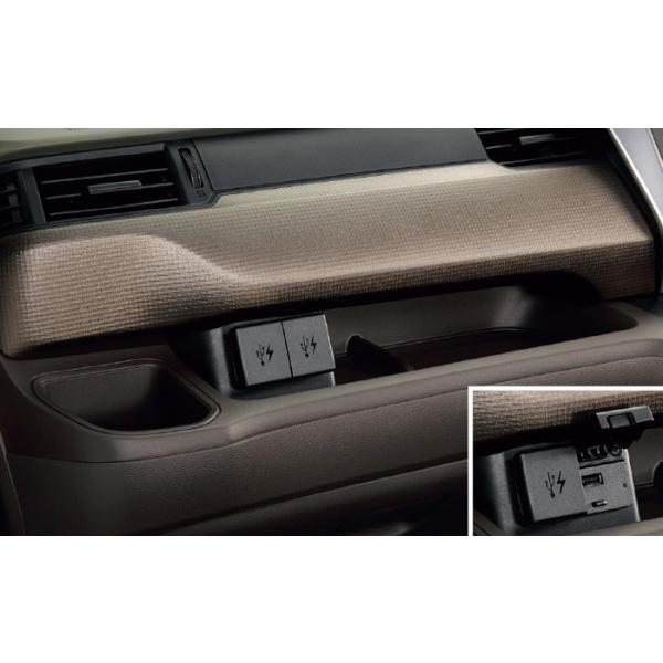 ■適合年式年式：H28年9月〜R1年9月■適合型式DAA-GB7/DAA-GB8(ハイブリッド)DBA-GB5/DBA-GB6(ガソリン)■グレードHV B／HV G／HV EXB／G／G・S■商品詳細フロント用 2口／5V／各最大2.1A...