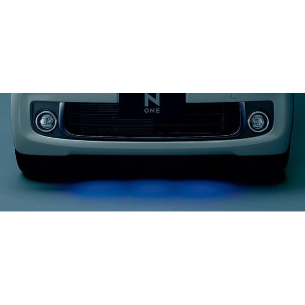 ■適合年式年式：H29年12月〜R2年10月■適合型式DBA-JG1DBA-JG2■適合グレードP／PT／RS■商品詳細LEDブルー照明（スモールランプ連動）●純正オプション品ですので材質的な問題は安心です。●商品はメーカー取寄せになります...