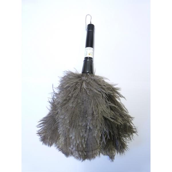 2015年9月発売の新商品です！芯まで羽根なので、隅々まで羽根が届いて楽々お掃除。吸着剤を使わないナチュラルさ、使い捨てないエコが、素敵な人に選ばれる理由です。全長約35ｃｍ（グリップ部13.5ｃｍ）グリップ：木製で一部軟質ビニールキャップ...