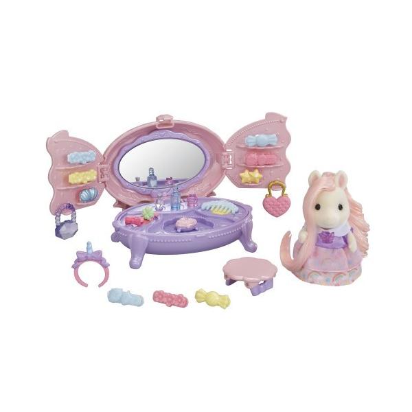 ■発送倉庫:玩具倉庫（※千葉県からの発送）■種別:おもちゃ■発売日:2022/06/11■メーカー:エポック社■対象年齢:3歳以上■説明:いろいろなヘアアレンジが楽しめるポニーの女の子ジョイと、コンパクト、アクセサリー小物のセットです。 コ...