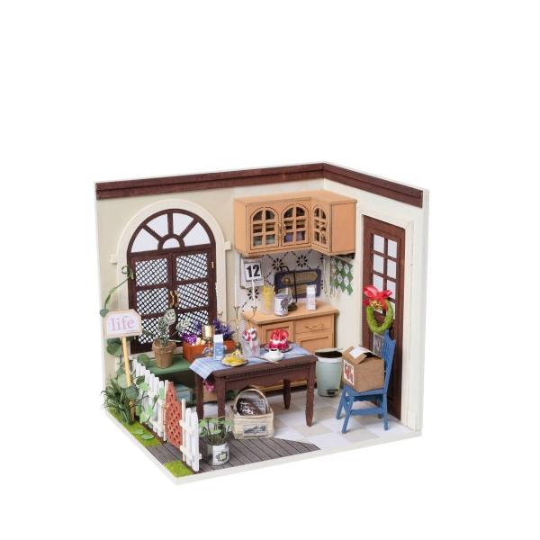 ■発送倉庫:GAME倉庫（※千葉県からの発送）■種別:ホビー■発売日:2023/09/08■メーカー:プラザクリエイト■対象年齢:14歳以上■説明:わたしの一番好きな空間。壁のタイルがこだわり。  つくるんです(R)ミニチュアハウス・ドール...