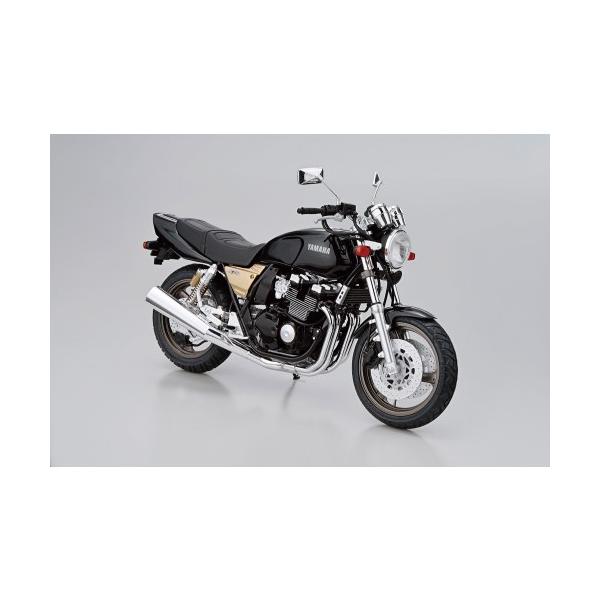 ■発送倉庫:GAME倉庫（※千葉県からの発送）■種別:ホビー■発売日:2026/03/13■メーカー:青島文化教材社■説明:The Fighting Spirit  1993年に登場したXJR400は「空冷最速」をキーワードとして開発された...