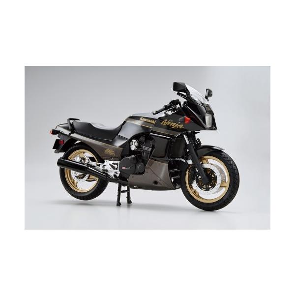 ■納期:発売日お届け■発送倉庫:GAME倉庫（※千葉県からの発送）■種別:ホビー■発売日:2026年5月発売■メーカー:青島文化教材社■説明:不滅の魅力 Ninja GPZ900R  1983年のパリショーで発表されたGPZ900Rは、サイ...