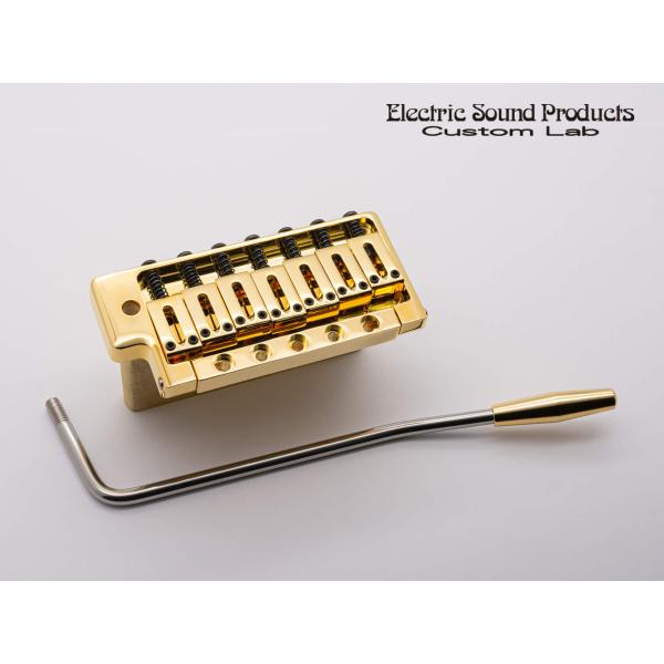 滑らかなアーミングで定評のあるFLICKER-IIIの7弦バージョン。ベースプレートを後方に拡張し、7弦のオクターブ可動域に対応させています。6弦用と同じく、プリハードンスティールHPM2を削り出した本体プレートには、曲面を組み合わせた多面...