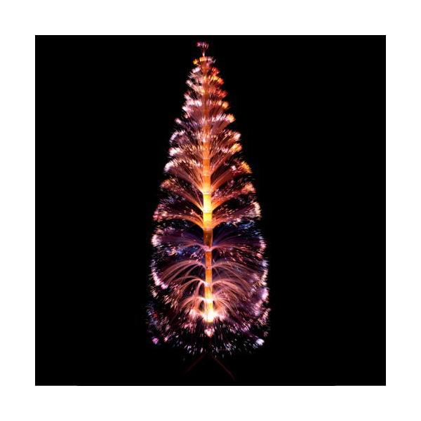 アダプターを入れると、ファイバーの先端が自動でカラフルに色を変えながら美しく輝きます。オーソドックスなファイバーツリーはどんな場所でも、いつの季節でも美しく彩ることができます。 ●サイズ/H150×W60×D60（cm）●ACアダプター使用...