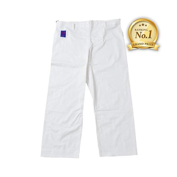 カラー：白 空手着 ズボン 武道 道着 一般 初心者 九桜 クサクラいかに技を極め、屈強な精神を養うか。風合い、耐久性、品質を追及した九櫻が、最高のパフォーマンスを導き出す。【道衣洗濯についてのご注意】1.少量の洗剤を入れて、水温30℃以下...