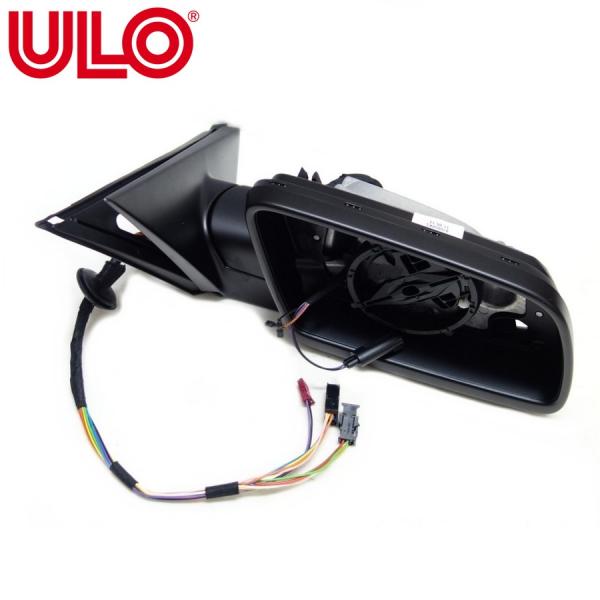BMW E60 E61 右ハンドル車 に適合の(一部を除く)ドアミラー本体 右側 新品 です。純正供給OEMメーカー「ULO製」となりますのでご安心して装着して頂けます。【在庫限り特価価格となります。】※こちらの商品は特価価格商品にて、初期...